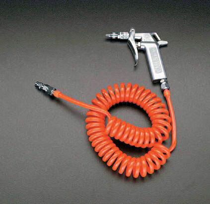 穴径：2mm常用圧力：0.69MPaエアー量：145L/minホース全長：5m使用範囲：3.5m本体：アルミダイカスト付属品：プラグエアー流量調整付000012001641 HD　