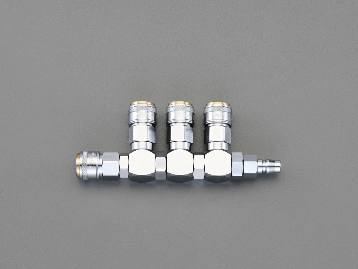 材質：鋼鉄・真鍮使用圧力：1.0MPa取出：ソケット取入：プラグ分岐：4連機構：3自在スイベル式プラグをソケットに押し込むだけで簡単に接続できます。000012095463 HD　