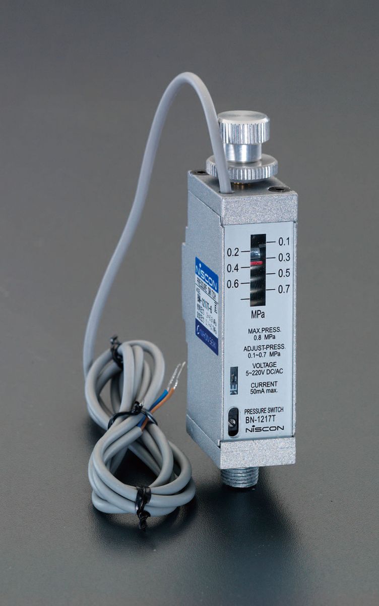 取付ねじ：R(PT)1/8"使用流体：空気使用圧力：0-0.8MPa設定圧力：0.1-0.7MPa周囲温度：5-60°C000012095544 HD　