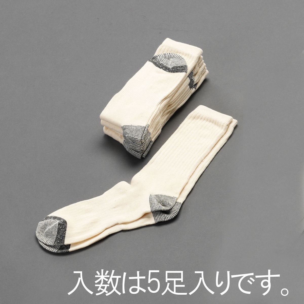 ●材質:綿・ポリエステル・ポリウレタン●カラー:生成り●指先形状:先丸タイプ●サイズ:25-27cm伸縮性のあるポリウレタン糸をしようしているので、靴下全体が足にフィットします。土踏まずとふくらはぎ部分でWサポート、靴下がよりずれにくくなっ...