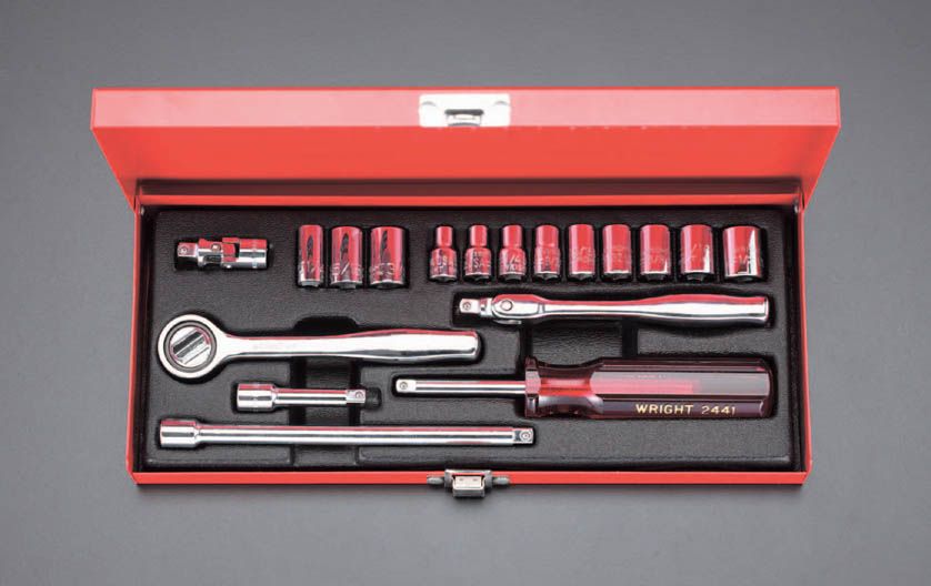 ●(セット内容)…18点●差込角…1/4”●ソケット(6P)…3/16”・7/32”・1/4”・9/32”・5/16”・11/32”・ 3/8”・7/16”・1/2”●四角ソケット(8P)…1/4”・5/16”・3/8”●ラチェットハンドル...