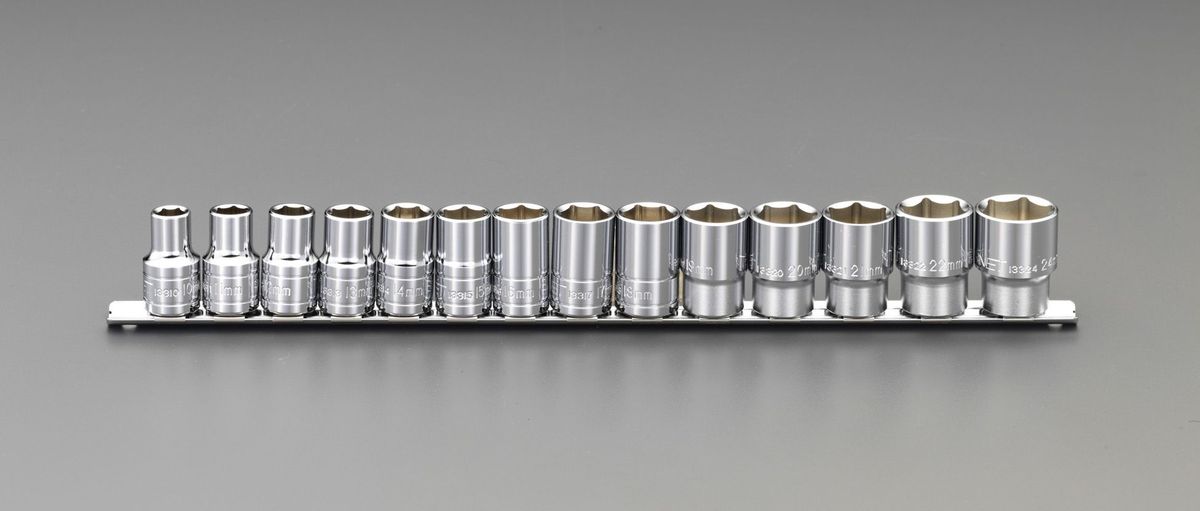 ●差込角…1/2”●対辺…10・11・12・13・14・15・16・17・18・19・20・21・22・24mm●外径…15〜32mm●全長…38〜40mm14個セットホルダー付000012263319楽天 HD店　