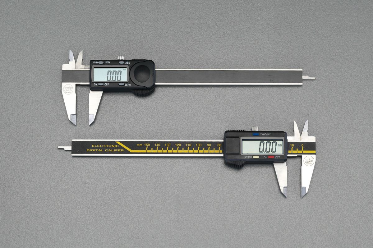 ●測定範囲…0〜150mm(0〜6”)●最小目盛…0.01mm(0.0005”)●精度…DIN862●測定単位…ミリ、インチ●ジョウの長さ…40mm●使用環境温度…5〜40℃●機能…ゼロリセット、オートオフ●電源…LR44×1個●全長…23...