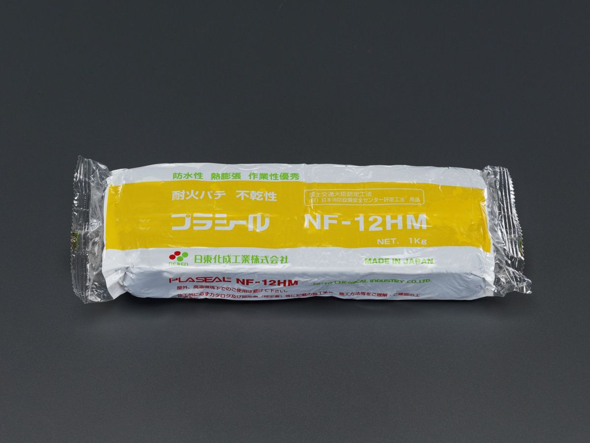 ●内容量:1000g●カラー:グレー●耐熱温度:約1000℃(常に1000℃ではなく、火災が起こった際の最高到達温度が約1000℃まで1時間程度耐える)●難燃性:UL94 V-0レベル●比重:1:6不乾性、防水性、熱膨張タイプ国土交通省大臣...