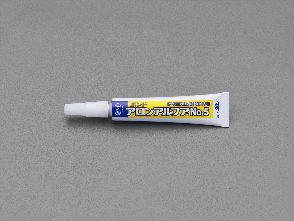 ●内容量:20g●色:無色透明●成分:シアノアクリレート●総重量:34g●使用温度範囲:常温ゼリー状でたれず、しみこまない瞬間接着剤です。プラスチック、金属、合成ゴム、木材、陶磁器に。000012259618 HD　