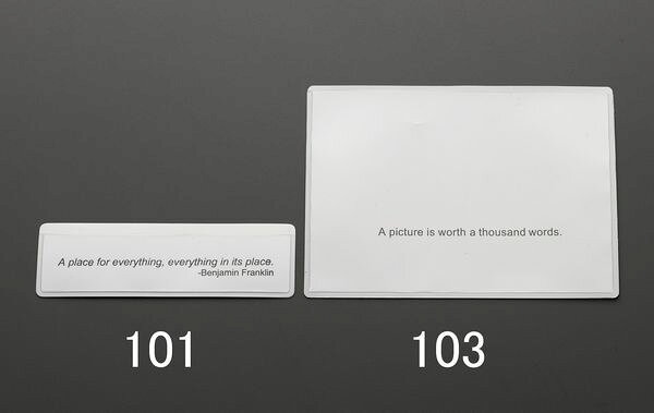サイズ：102×25mm材質：プラスチック入数：10枚ラベル等を保持するのに最適棚やキャビネットに貼り付ければ、自由に作成したラベルを差し込むだけです。ラベルの差替え・配置買えが簡単EA781GB-101楽天 HD店　