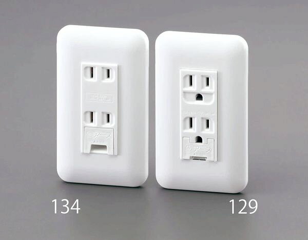 製造元：パナソニック定格容量：15A・125Vサイズ：70(W)×28.8(D)×120(H)mm差込口：2個接地付きEA940CF-129楽天 HD店　