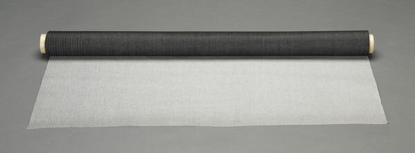 厚み:0.6mm材質:特殊アクリル繊維を焼成炭化した有機繊維織物(片面、難燃シリコン樹脂コーティング)サイズ:1，000×3，000mm防火カーテン、遮熱カーテンに最適です。シリコンコーティング面は受けた火花をはじきます。JIS A 132...