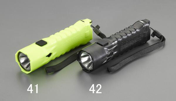 光源:白色LED球1灯サイズ:φ42×156mm重量:180g(電池含む)材質:ABS樹脂防水性能:IPX7使用電池:単3×3本(付属)カラー:イエロー明るさ:110ルーメン電池寿命:19時間照射距離:164mストラップ付ライト内を密閉する...