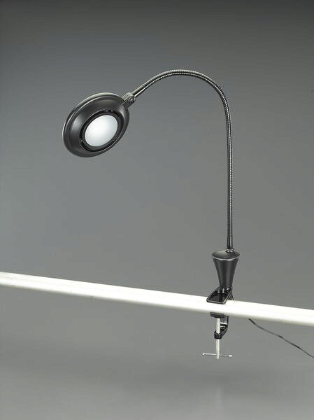電源:AC100〜250V電球:LEDチップ1灯全長:480mm重量:480g取付クランプ厚み:55mmコード長:1.8m明るさ:490ルーメンタッチスイッチ式EA761XE-51楽天 HD店　
