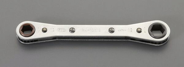 サイズ：14×17mm厚み：14mm全長：195mm重量：280gストレートタイプ仮締め専用の板ラチェットレンチです。6ポイントEA602CC-5楽天 HD店　