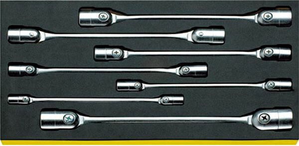 〈セット内容〉：7点トレーサイズ：175(W)×350(D×40(H)mm材質：クロム合金鋼サイズ(6角)(mm)：8×9、10×11、12×13、14×15、16×17、18×19、20×22全長：201〜287.5mmEA612TA-9...