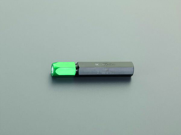 1チャックタイプ材質：アルミコレットの材質に特殊樹脂を採用しており、ピンゲージを傷つけません。チャック能力：0.5〜1.0mm全長：86mm000012289436楽天 HD店