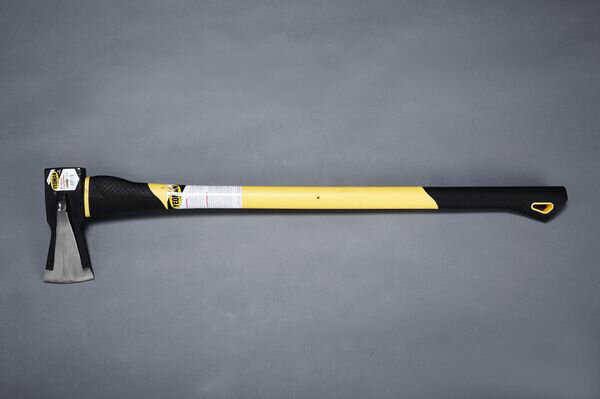 耐薬品性、耐湿性、非導電性に優れたポリマー製ハンドル材質：刃：スチール、 柄：ポリマー(芯：ファイバーグラス)滑り止めグリップ付頭重量(kg)：1.8全長(mm)：855刃長(mm)：80000012295001楽天 HD店　