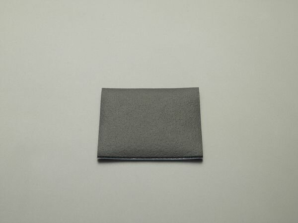 発泡倍率：10倍材質：超高分子量ポリエチフィルム、エラストマー表面のフィルムはスベリ性が良く、裏面のエラストマーシートはスベリ止め効果があります。サイズ：0.5×0.5m厚み：3.25mm000012294582楽天 HD店
