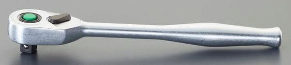 ギア数：80歯全長(mm)：193差込角：3/8”重量(g)：275左右切替式ロック式ワンプッシュの操作でソケット交換が可能なクイックリリースタイプネジの無いデザインで紛失の心配がありません。FOD対策品、ヘッド部にねじがなく航空機整備に最...