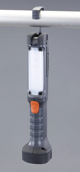 使用電池：単3×4本(別売)明るさ(ルーメン)：強:550 弱:150電池寿命(時間)：強:8 弱:40照明装置：SMD球6灯サイズ：60(W)×65(D)×280(H)mm収納式フック、背面マグネット付重量：280g頑丈な構造(7mの耐衝...