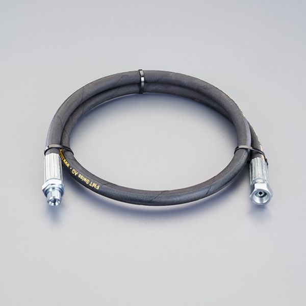 ホース長(使用範囲)：1mホース内径：6mm使用圧力：40MPa取付ねじ径：G1/4"重量(g)：490入数：1個EA125PA-1楽天 HD店　