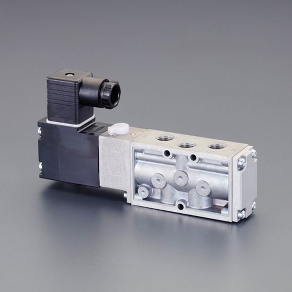 定格電圧：AC200V使用流体：圧縮空気最高使用圧力：1Mpa周囲温度：-10〜60℃(凍結なきこと)流体温度：5〜60℃耐圧力：1.5Mpa耐熱クラス：B(モールドコイル)弁の種類と操作方式：パイロット式ソフトプール弁流量：3.9C接続口...