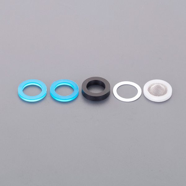 メーカー：LIXIL型番：200-640外径：φ18mm材質：ウレタン、その他の樹脂パッキン（青）2ヶ、パッキン（黒）1ヶ、スリップワッシャー1ヶ、ストレーナー1ヶの5点セットです。使用温度：常温（水道水のみ）入数：1STEA472CC-1...