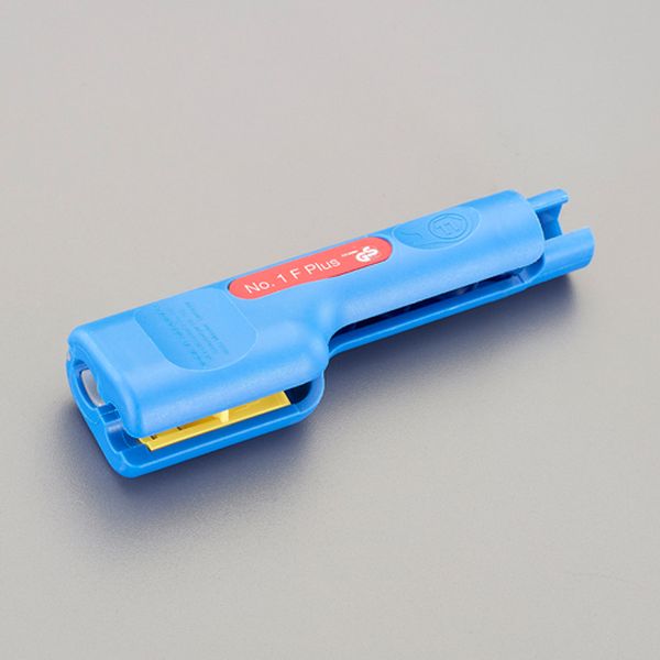 能力(同軸)：3C2V・3D2V適用同軸ケーブル：φ6.0〜8.0mm材質：ガラス繊維強化ポリアミド全長：125mm重量：47g同軸ケーブルの被覆剥き、コネクター差し込み、取付け・取外しなどの同軸ケーブルの作業をこの製品一つで行えます入数：...