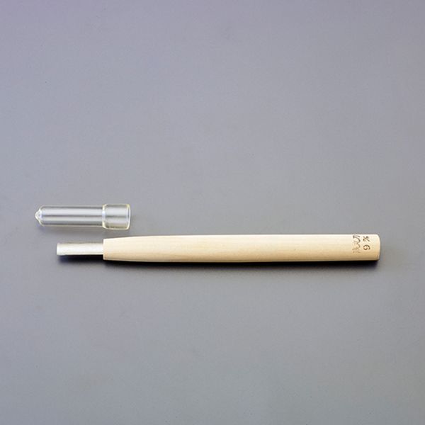 全長：212mm刃幅：18mm形状：浅丸型材質：刃：安来鋼 柄：朴入数：1本EA588MC-18楽天 HD店