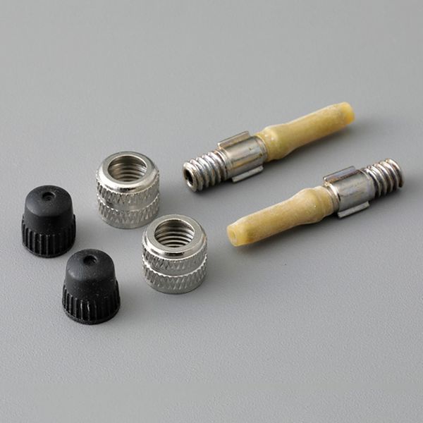 重量(g)：約12材質：天然ゴム、合成ゴム英式バルブ用バルブ、トップナット、キャップのセットです。[セット内容]：バルブ：30mm×2 トップナット：7mm×2 キャップ：7mm×2入数：1STEA934YP-17楽天 HD店　