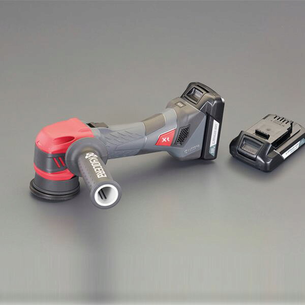 メーカー：京セラ型番：DPEG11XR電源：18V(リチウムイオン1，5Ah)回転数：520〜780rpmパット径：75mm(マジック式)サイズ：79×300×143(H)mm重量：1.8kg付属品：補助ハンドル、電池パック×2個、充電器コ...