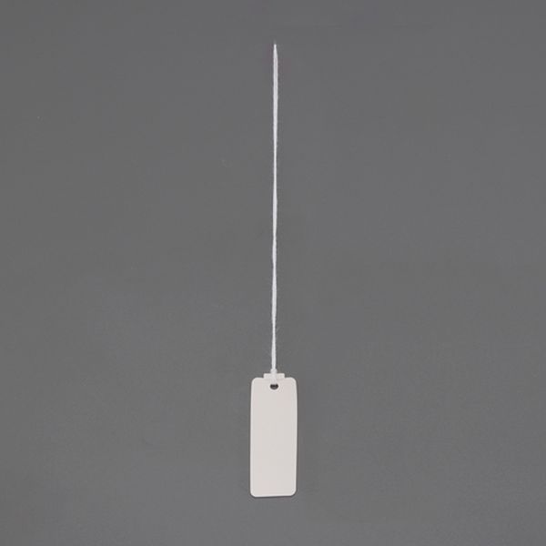 形状：角形札(mm)：15×41紐長(mm)：120材質：S-PVC色：白入数：20枚無地分電盤・制御盤の明示、その他あらゆる表示に使用できます。000012331292楽天 HD店　