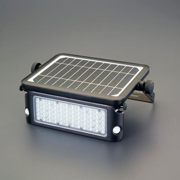 ●検知エリア…180°15m●点灯時間…センサー感知（15秒〜20秒） → 微弱点灯センサー感知（25秒〜30秒） → 消灯●明るさ…1080ルーメン●電源…リチウムイオン3.7V（8Ah）●光源…LED10W●検知方式…赤外線センサー●サ...