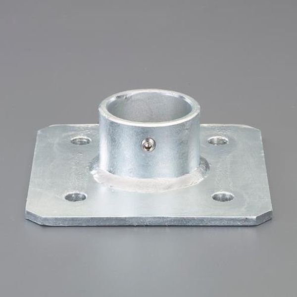 ●適用パイプ…48.6mm●サイズ(mm)(W×D×H)…140×140×46●材質…ダクタイル●止めビス…ステンレスビス（M8-8mm）●重量…1.5kg●締付工具…六角レンチ（4mm）●パイプ締付時のトルク目安…12.5N(参考値)●パ...