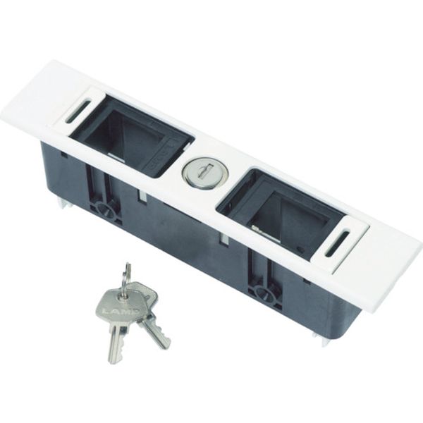 ・空き部分には別売品のUSBコネクタ、LANコネクタを取り付け・付け替えできます。・カバーはほこりの侵入を防ぐだけでなく、コンセント口を隠すことで見た目がスッキリします。・鍵付仕様(DML型)で不正利用を防止し、セキュリティを高めておりオフ...