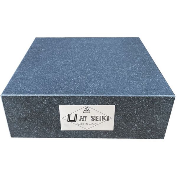 ・JIS B7513規格品です。・平面精度(μm)：3.5・幅(mm)：200・奥行(mm)：200・高さ(mm)：50・JIS B7513規格品・精密検査用・自然石(黒御影石)・生産国 日本・JANコード 4520698132037・質量...