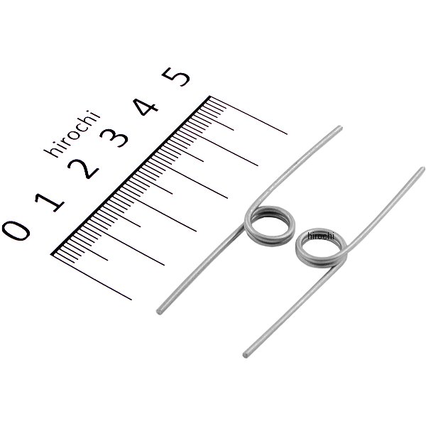 材質：SUS304自由角度：180°内径：7mm線径：1.2mmアーム長：28mm巻数：2ばね定数：5.17N・mm/deg許容変位量：30deg右巻・左巻（各1個入）RoHS適合品000012244687　