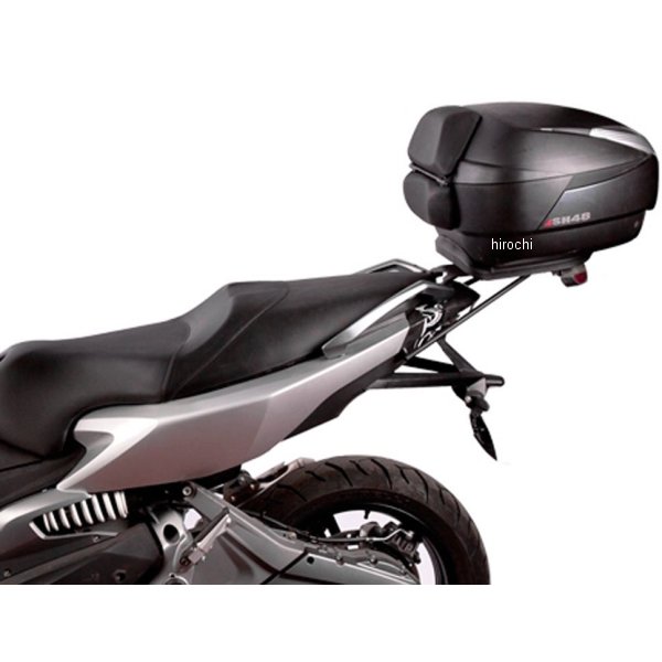 シャッド SHAD トップマスターフィッティングキット12年-14年 C600SPORT【特長】SHADによるSHADのためのトップケース装着用正規フィッテイングキットです。商品はSHADリアボックス専用ステーと取付に必要なボルトのセットで...