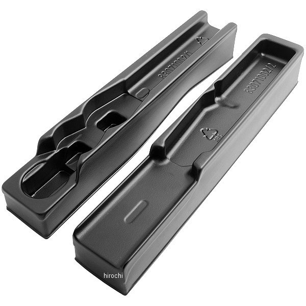 83071002 スタビレー STAHLWILLE 7302用トレイです。対応トルクレンチ：720/30、721/30、730/40、730N/40、730NA/40全長(L)：680mm質量：535gトルクレンチを安全に運ぶ際に便利なトル...