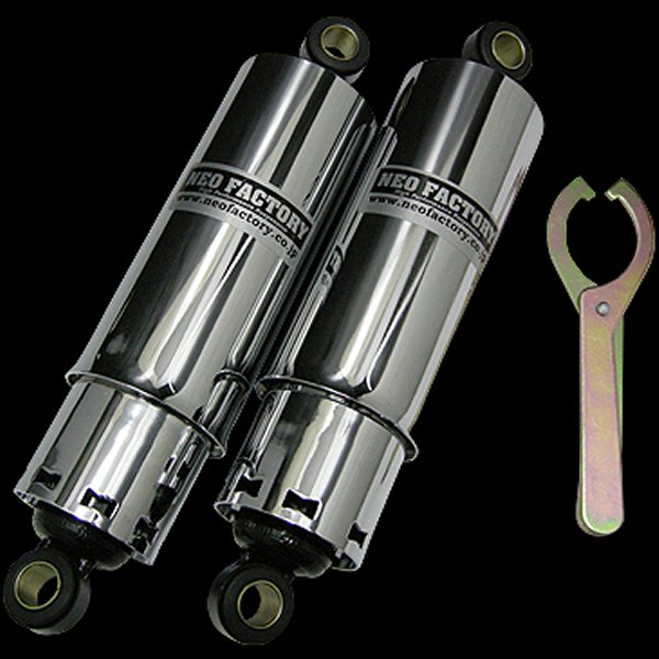 91年以降 ダイナ（2000年式以降のFXDX/Tを除く）取り付け部芯間:11インチ（約280mm）全長:約310mm太さ（カバー部）:約73mm素材:スチール取り付け後、必ずRフェンダーとベルトガードのクリアランスを確認してください。必要...