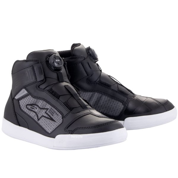 アルパインスターズ AXIOM BOA ウォータープルーフ シューズサイズ:11カラー:ブラック/ホワイトアルパインスターズ初採用のBOA(ボア)システムは、手早い脱ぎ履きとジャストな締め付け調整が可能。躯体は柔軟性とスポーツテイストを兼ね...