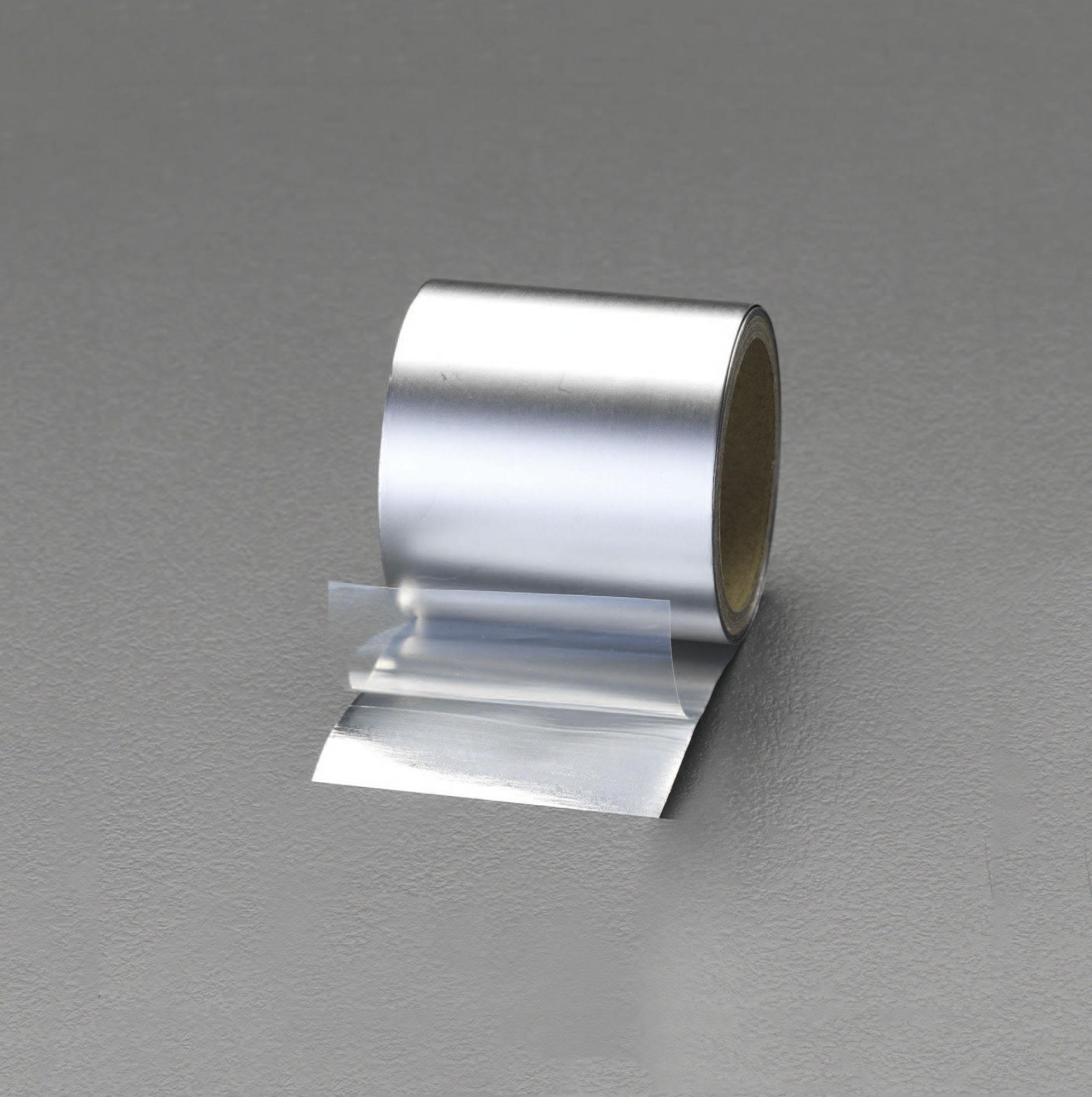 ●サイズ:50mm×1m●厚さ:0.1mm●パッケージ重量:46g●耐熱温度:300℃●材質:基材:アルミ箔、粘着材:シリコーン系超耐熱粘着素材を使用しています。マフラー補修用航空機エンジン補修用にも最適000012231734楽天 JP店　