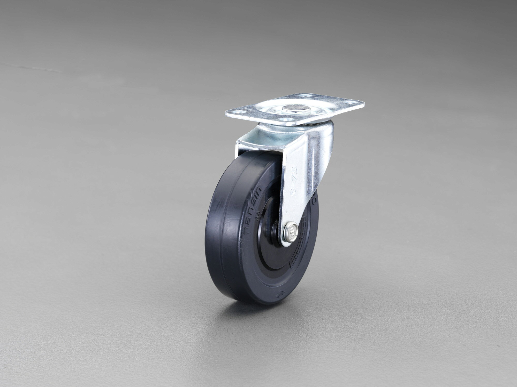 ●仕様:自在●車輪径×幅:100×25mm●耐荷重:50kg●全高:122mm●材質:金具:クロームメッキ、車輪:ゴム000012258167　