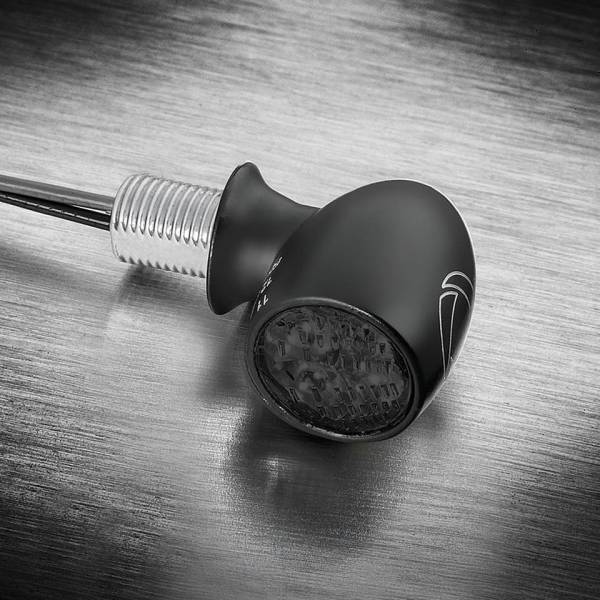 ケラーマン Kellermann Bullet Atto RB/バレット アトー RB本体カラー:マットブラックレンズカラー:スモーク尾灯灯火色:レッド制動灯灯火色:レッド取付部:M5 x 0.5 x 6.5水平取付1個売り水平取り付け用と...