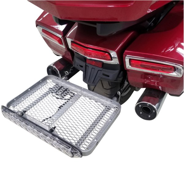 リブコ プロダクト RIVCO Products ラック マウント ブラケット キット18年、20年 ヤマハ Star Venture簡単に取り外しができるクイックデタッチデザインRivco Products製 PF1000 フラッグホルダ...