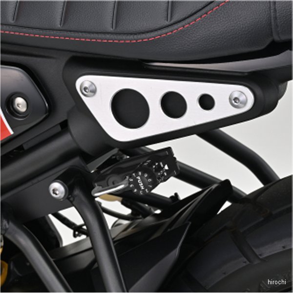 デイトナ ダイヤルヘルメットホルダー20年-24年 ヤマハ XSR155ダイヤル式なのでカギが増えないヘルメットホルダー。車種専用設計なので、ボルトオンで装着できます。解錠する数字は任意で変更可能。2ダイヤルロック式。ダイヤルリングの数字が...