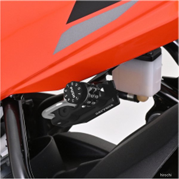 デイトナ ダイヤルヘルメットホルダー23年 スズキ V-Strom250SXダイヤル式なのでカギが増えないヘルメットホルダー。車種専用設計なので、ボルトオンで装着できます。解錠する数字は任意で変更可能。2ダイヤルロック式。ダイヤルリングの数...