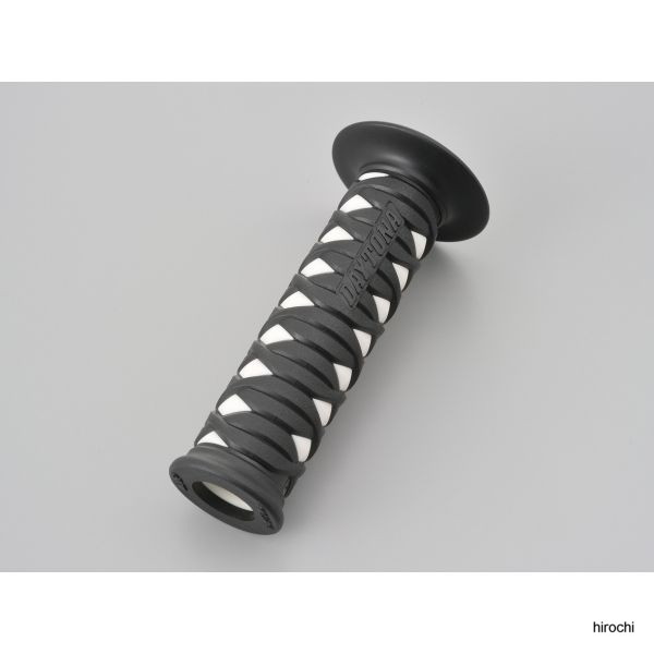 デイトナ GRIPPYGRIP KATANA ブラック/ホワイト 120日本刀をイメージした和テイストデザイン。ひもを巻き込んだような菱目形状は、車体へ差し色を入れるとともに、操作時の横滑りを防止します。 エンド貫通Φ22.2ハンドル用99...