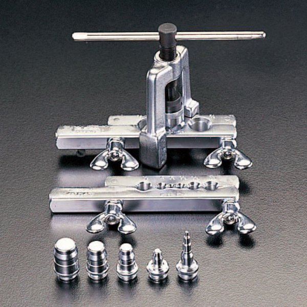 フレアー：1/8"、3/16"、1/4"、5/16"、3/8"、7/16"、1/2"、5/8"、3/4"セージング：3/16"、1/4"、5/16"、3/8"、1/2"、5/8"、3/4"なまし銅管用000012008214　