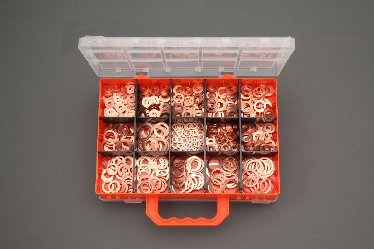 ●(セット内容):サイズ（内径×外径×厚み）mm（入数）:●材質:銅、アルミ●ケースサイズ:本体(262×175×72)mm、持ち手(119×40×14)mm銅1/4"（6.7×14.2×1.0）（60）5/16"（8.4×15.8×1.5...