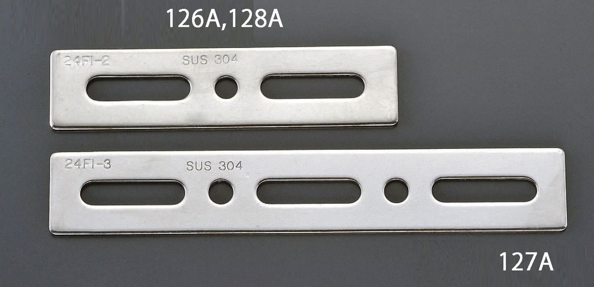 材質：ステンレス(SUS304)厚み：2mm全長：150mm幅：24mm長穴数：3穴数：2長穴サイズ：7X29.5mm穴径：6.5mm重量：約55g(1個あたり)入数：1個000012221642　