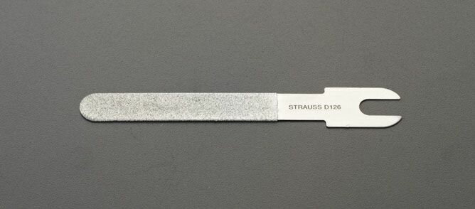 形状：薄型フラット(先端R)全長：100mmコーティング長：60mm幅：10mmコーティング部厚み：0.55mm厚み：0.30mmハンドル：EA826VL-0粒度：#200柔軟性があり、薄型である為狭い隙間などで使用できます。0000120...