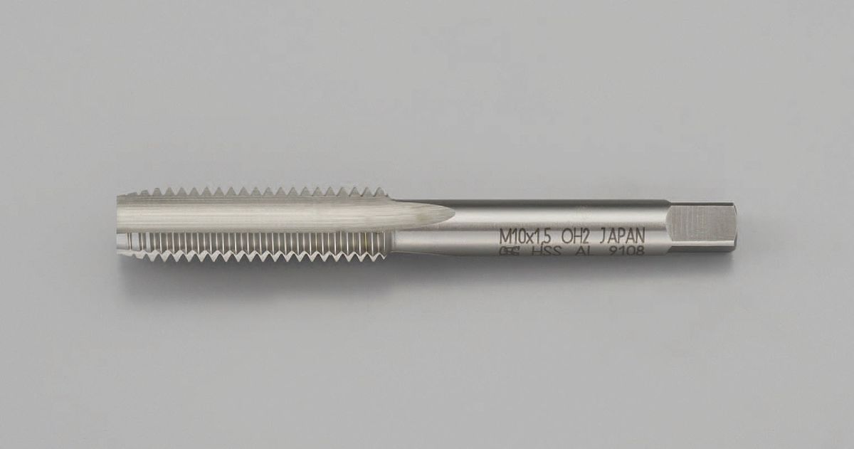 ●材質…ハイス(HSS)●溝数…4●呼び…M12×1.75●食付…3P●全長…82mm●シャンク径…8.5mmアルミニウム、その他の軽合金圧延材に000012215046